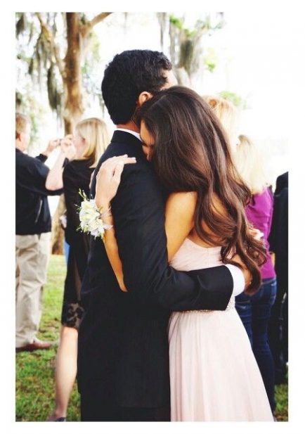 The Smart Girl’s Guide to Prom: How to Manage Your Expectations ...